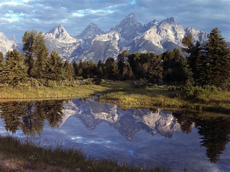 Papel de parede HD para desktop Lagos Montanha Lago Canadá