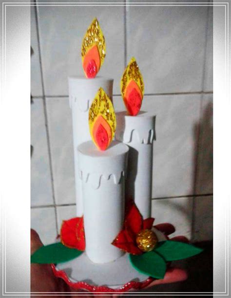 Velas navideñas con tubos de cartón PLANETA ARQUITECTURA