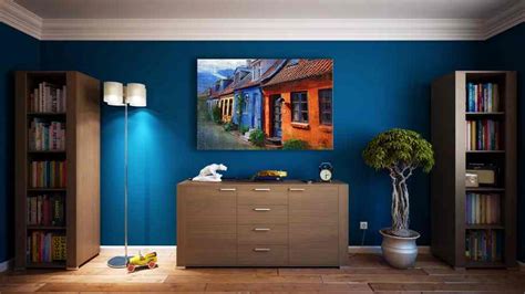 Quel pan de mur peindre pour agrandir visuellement une pièce