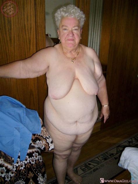 Old Omageil Nude