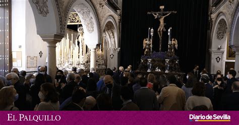 Video En directo la solemne función a la Santísima Vera Cruz de Sevilla