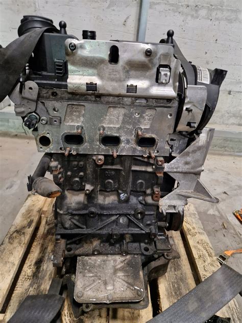 SILNIK VW SKODA SEAT 1 2 TDI CFW CFWA CFW za 2500 zł z Florynka