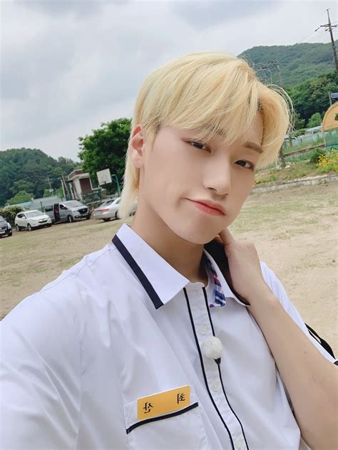 ATEEZ Updates on Twitter RT ATEEZofficial ATEEZ 에이티즈 WANTEEZ