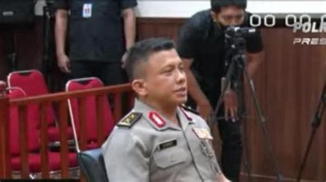 Ferdy Sambo Hadiri Sidang Kode Etik Berseragam Lengkap Gunakan Tanda