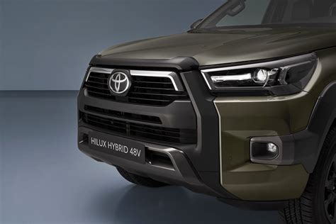 La Toyota Hilux Se Renueva Con Una Mec Nica H Brida