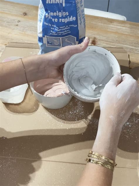 DIY Plateaux en plâtre Home Inspiration by Manon Thonnard