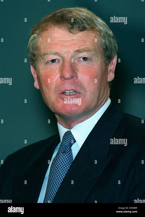 Paddy Ashdown 1994 Hi Res Stock Photography And Images Alamy