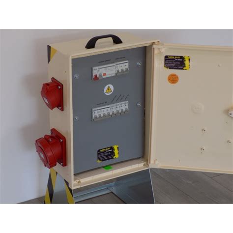 Coffret de chantier et coffret de branchement provisoire triphasé E