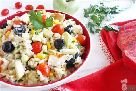 Ensalada de arroz fácil y sana con pollo y manzana El Saber Culinario