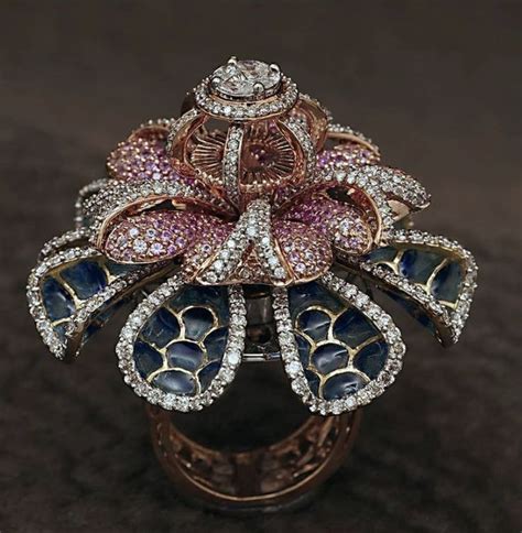 Pin By Lakshmi On Diamond Jewellery Fancy Jewellery Designs Gold