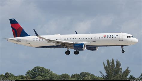 N356DN Delta Air Lines Airbus A321 211 WL Photo By Adriaan Martens