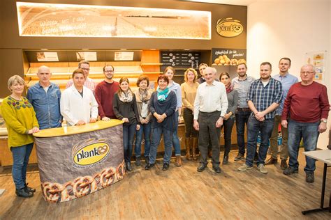 Freie Wähler Mühlhausen besuchen Bäckerei Plank Neumarkt TV