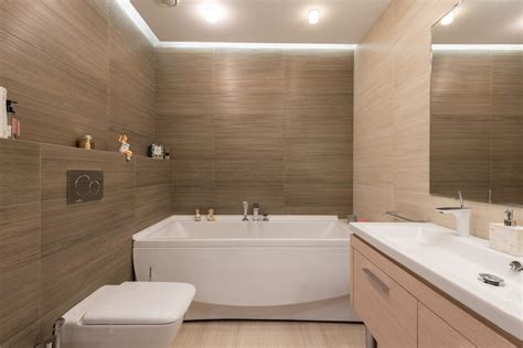 Comment aménager une petite salle de bain dans une maison neuve