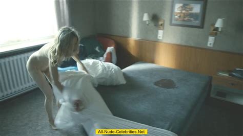 Stefanie Stappenbeck Fully Nude In Der 7 Tag