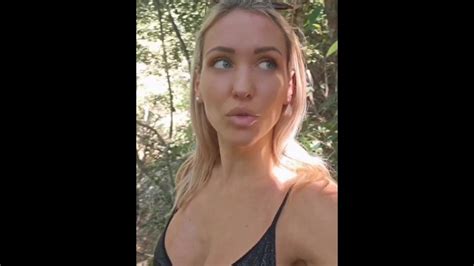 La Jeune Blonde Se Fait Baiser Pendant Son Voyage En Thaïlande