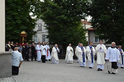 Odpust ku czci Matki Bożej Szkaplerznej Parafia Łańcut Fara