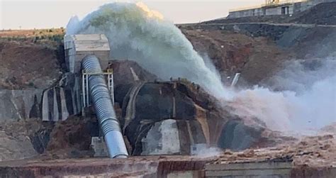 Cenas Impressionantes Do Rompimento Da Barragem De Jati No Cear Na