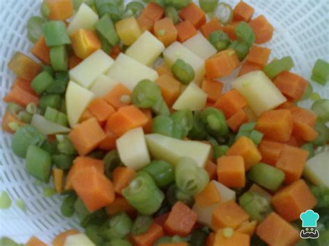 Salada de legumes cozidos Fácil