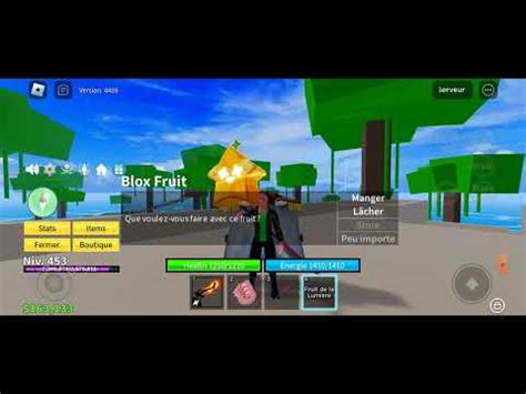 Je mange fruit de la lumière sur blox fruit YouTube
