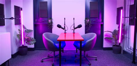 Podcast Studio Hire London 80ph W Engineer