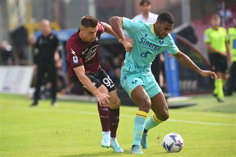 Verona Beffato Nel Finale La Salernitana Vince 2 1 Il Moderatore