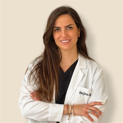 Dra Marta García Legaz Martínez Dermatóloga en Murcia