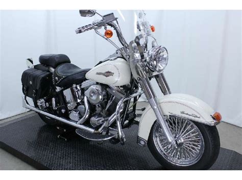 Buy Harley Davidson Flstc Heritage Softail Classic On Motos