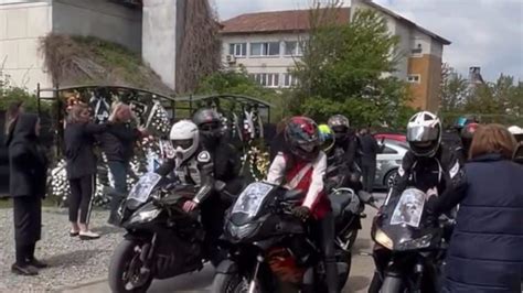 VIDEO Omagiu pe motoare Robert tânărul din Alba care și a pierdut
