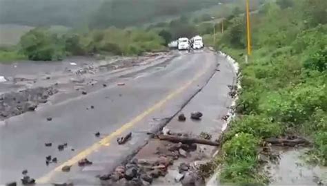 Maltrata Derrumbe Obliga A Cierre De Autopista En Cumbres De Maltrata