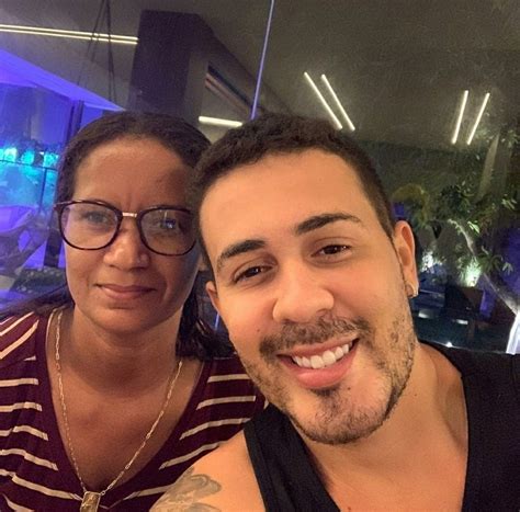 CARLINHOS MAIA MOSTROU A TURMA DA VILA E OS PERSONAGENS NOVO DO RANCHO