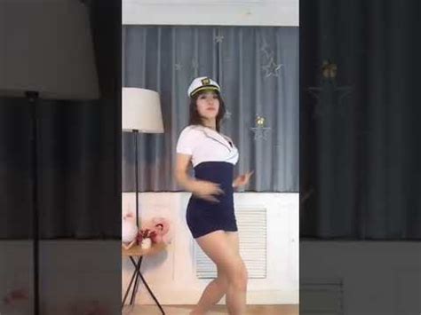 Hot Sexy Girl Webcam Dance Show 111 YouTube