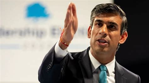Quién es Rishi Sunak el multimillonario primer ministro británico que