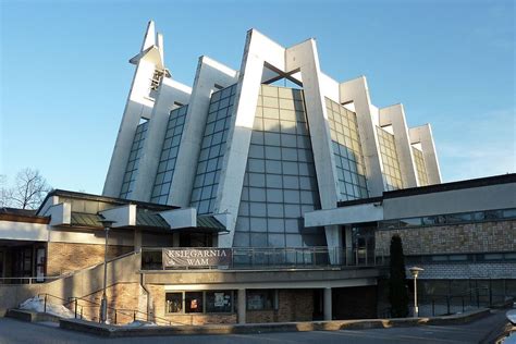 Sanktuarium Narodowe Wi Tego W Andrzeja Boboli W Warszawie Sanktuaria
