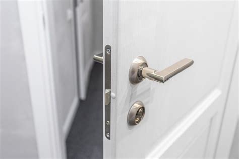 Comment Changer Un Barillet De Porte Notre Guide Simple Et Rapide
