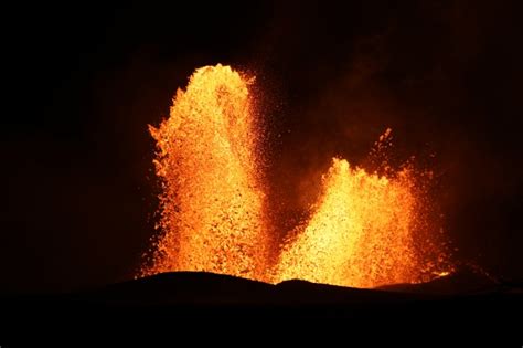 Wybuch Wulkanu Kilauea Na Hawajach Przera Aj Ce Nagrania Trafi Y Do