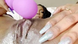 I WANT YOU TO WATCH MY PUSSY DRIP AND CUM Twerk HD These Girls Know