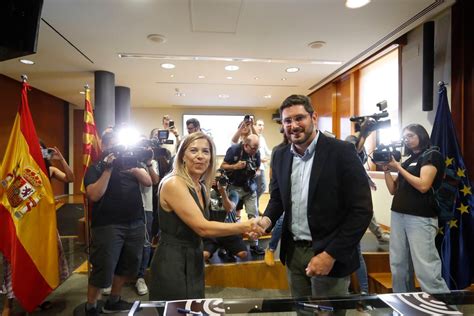 El Psoe Acusa A Feij O De Unir Para Siempre Su Destino A La