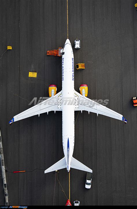 Boeing 737 9 MAX Large Preview AirTeamImages