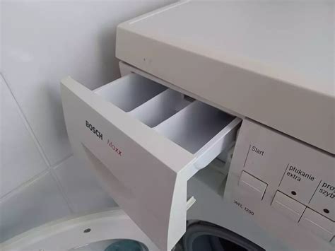 Zestarzała się komora szuflady pralki Bosch Maxx WFL1200PL 01