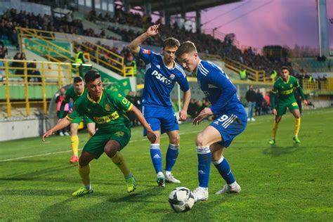 Slobodna Dalmacija Dinamo Probiju Istru Za Minimalno Vodstvo Modrih