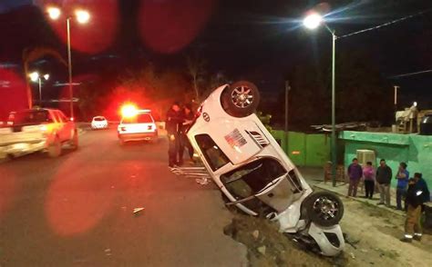 Taxista vuelca por exceso de velocidad Telediario México