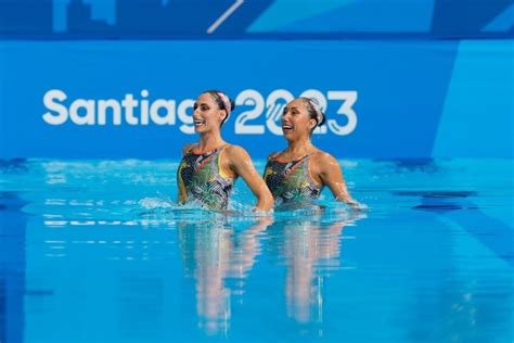 Nuria Diosdado y Joana Jiménez ganan la medalla de oro en natación