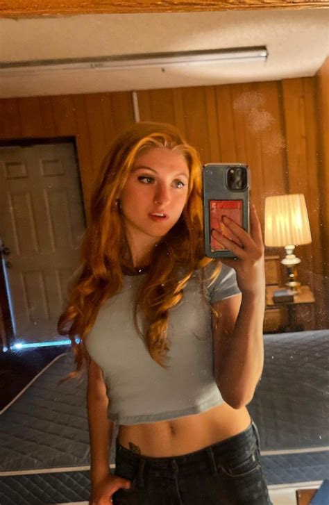 Marlhy Hot Selfie Rmarlhymurphy
