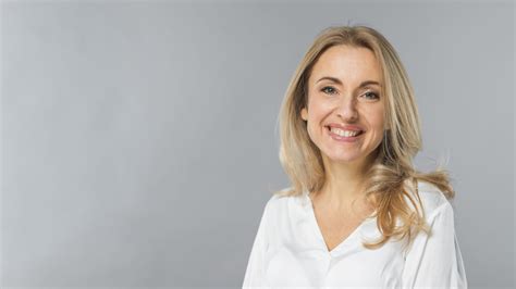 Faltenunterspritzung mit Hyaluronsäure in Minden