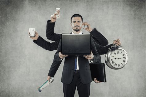CÓMO DESARROLLAR LAS HABILIDADES COMERCIALES