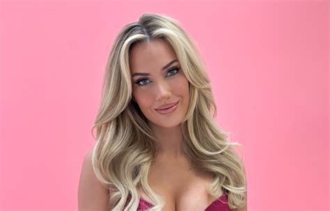 Look Paige Spiranac S Racy Valentine S Photo Going Viral The Spun