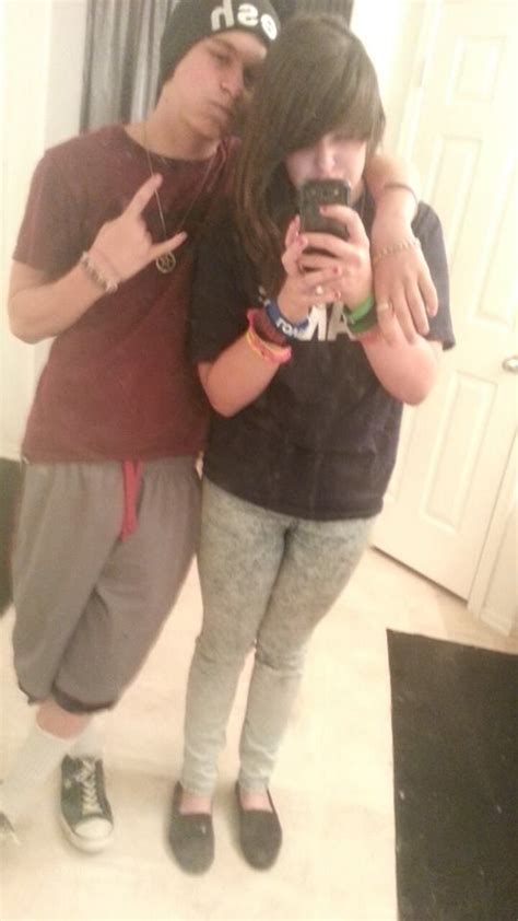 Pin On Emo Custest Couples