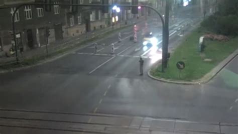 Przełom w sprawie wypadku w Krakowie Co stanie się z pieszym Obcas pl