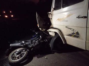 Colis O Entre Moto E Caminh O Deixa Um Morto Em Afonso Cl Udio Diarioes