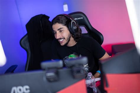 Lol Baiano Foi O Streamer Mais Assistido Do Planeta Game Arena